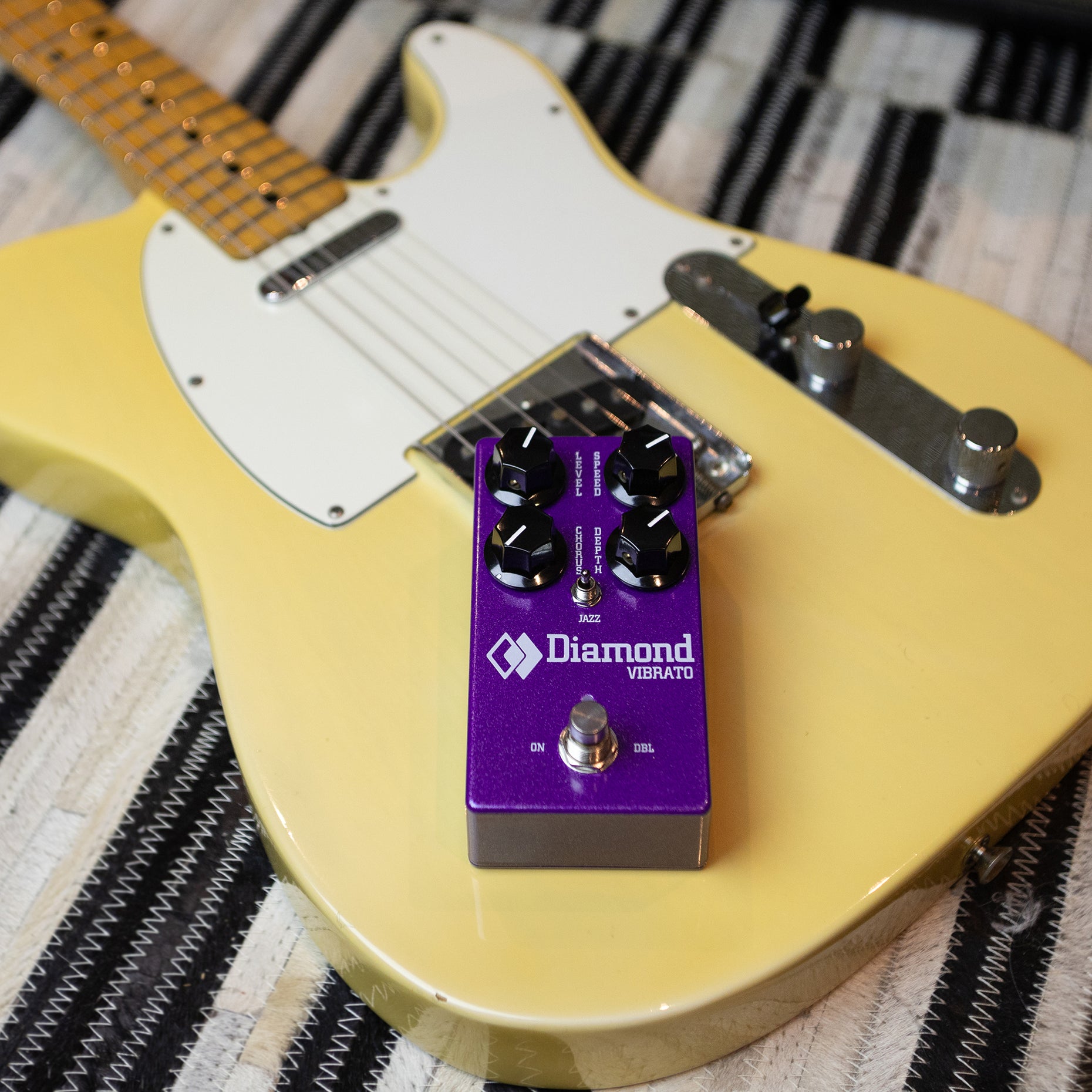 Diamond Vibrato – Diamond Pedals